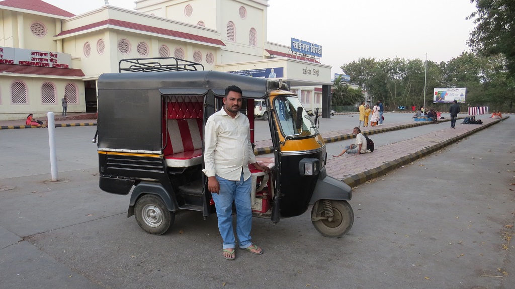 Kishore – An Auto-Rickshaw Driver Who Showed Us Popular Tourist Places ...